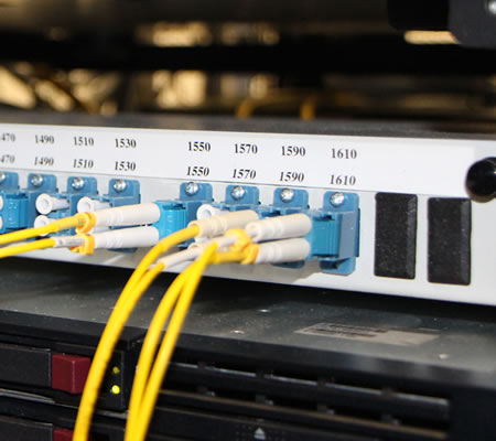 Colocation en Suisse - ISP Solutions SA - Colocation rack, 1/4 de rack, 1/2 rack